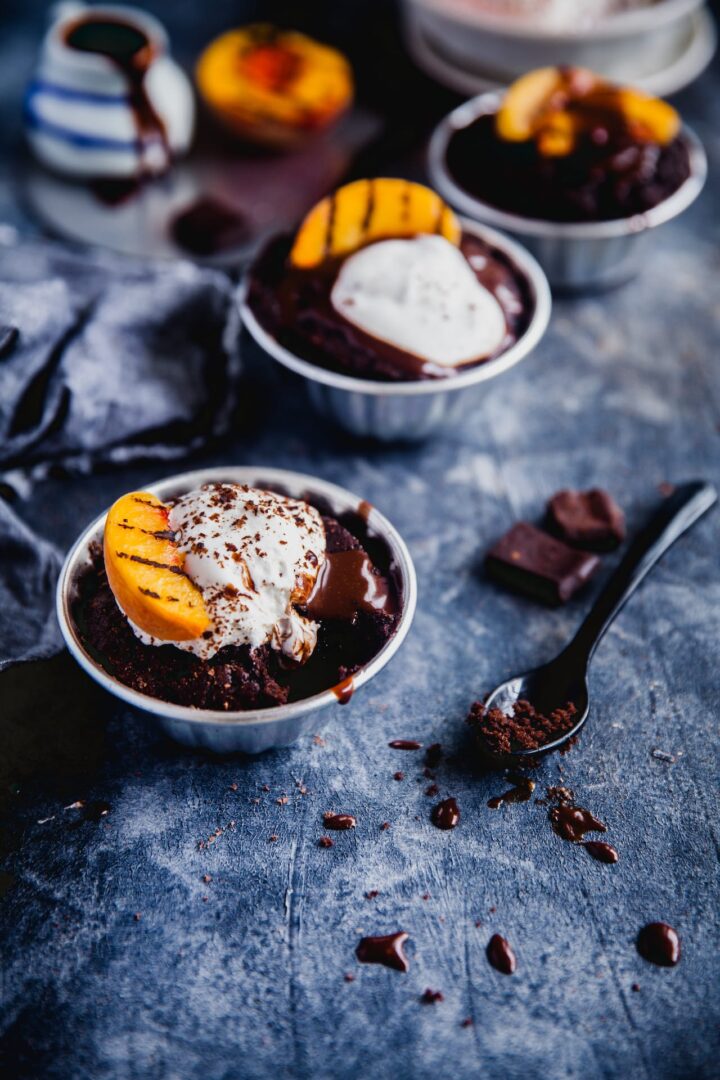 Chili Chocolate Pudding with Grilled Peaches - Playful Cooking